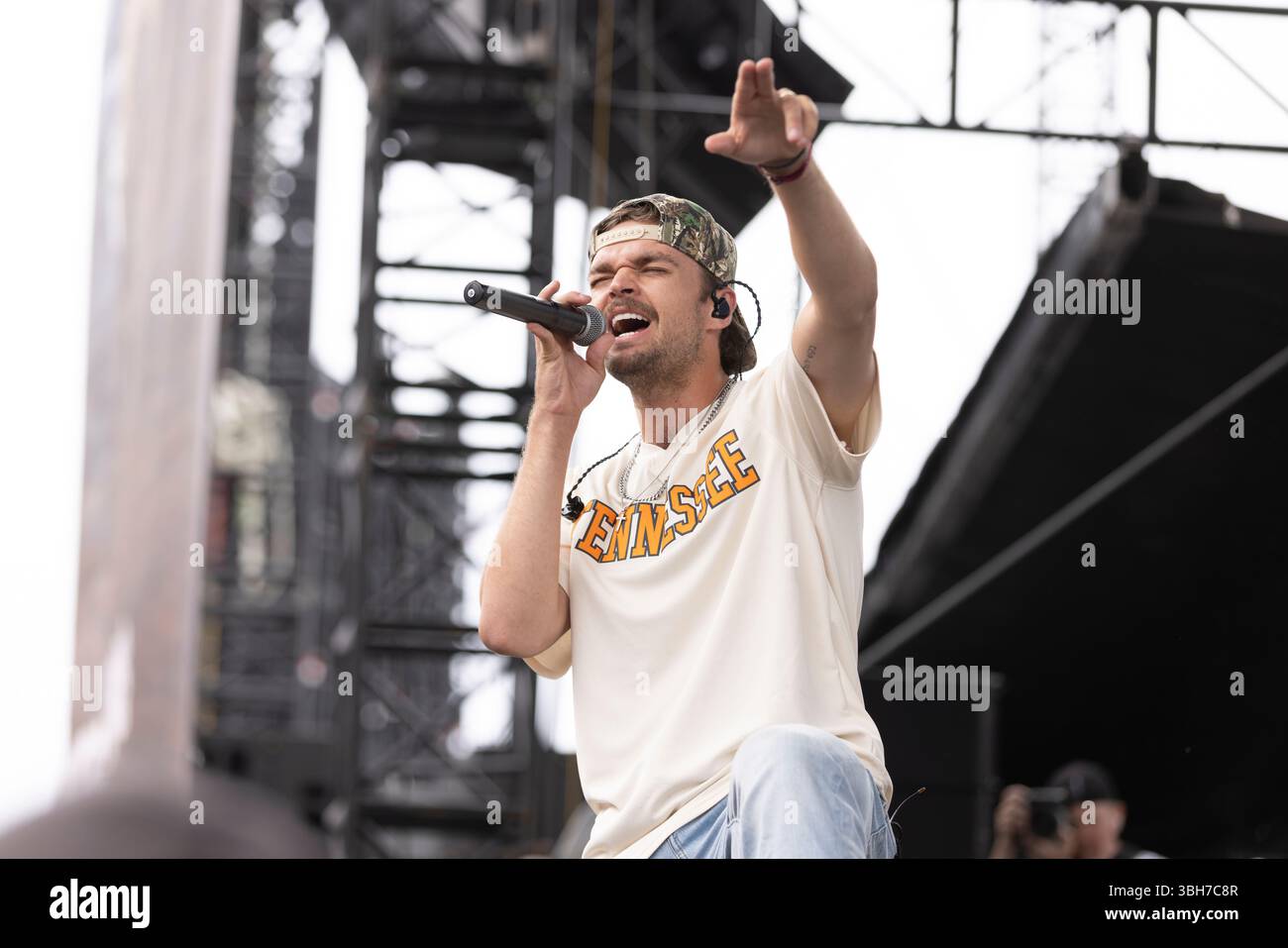 NASHVILLE, TENNESSEE - JUNE 7 , 2025: Country singer Conner Smith ...