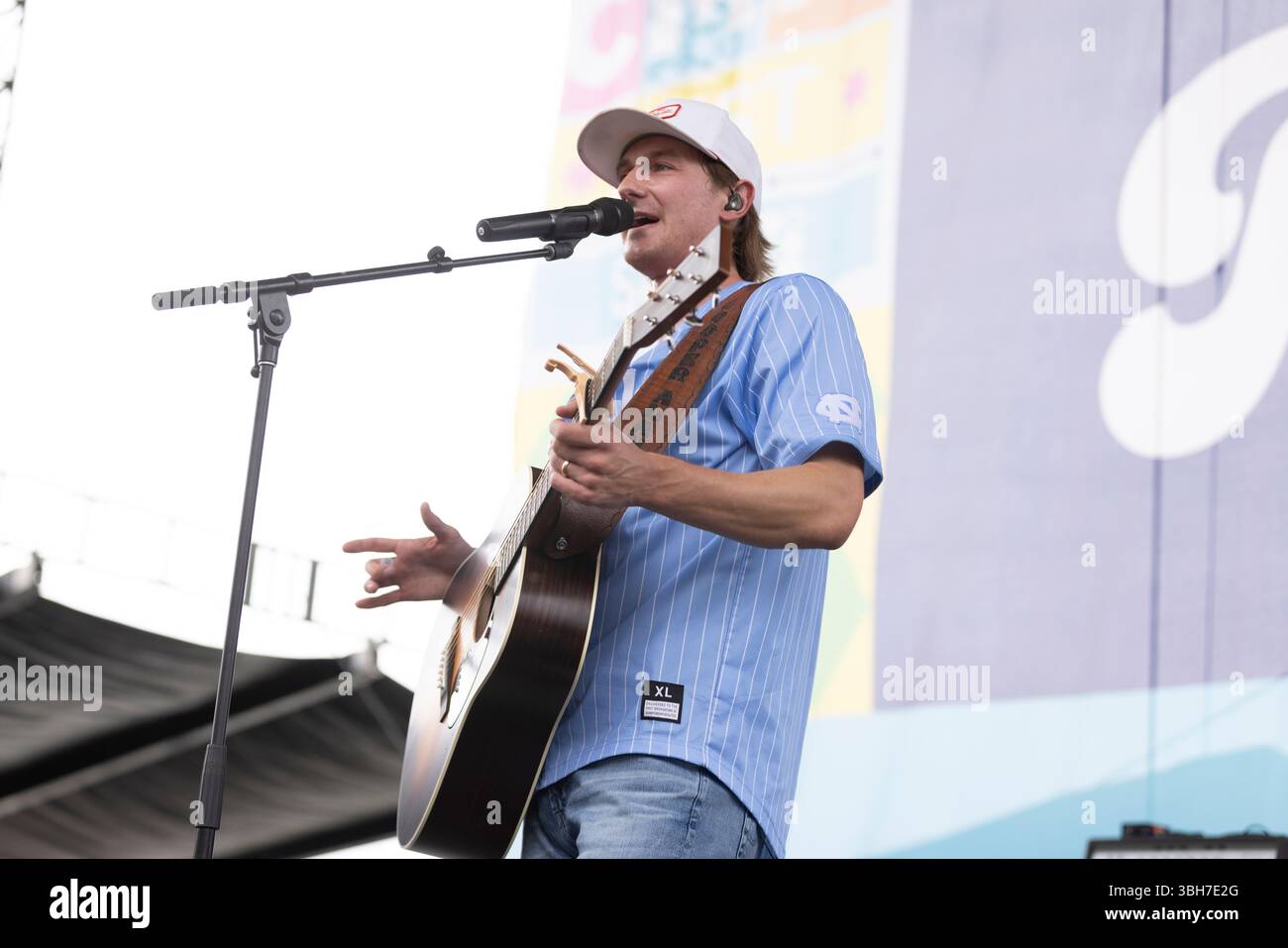 NASHVILLE, TENNESSEE - JUNE 7 , 2025: Country singer Cooper Alan ...
