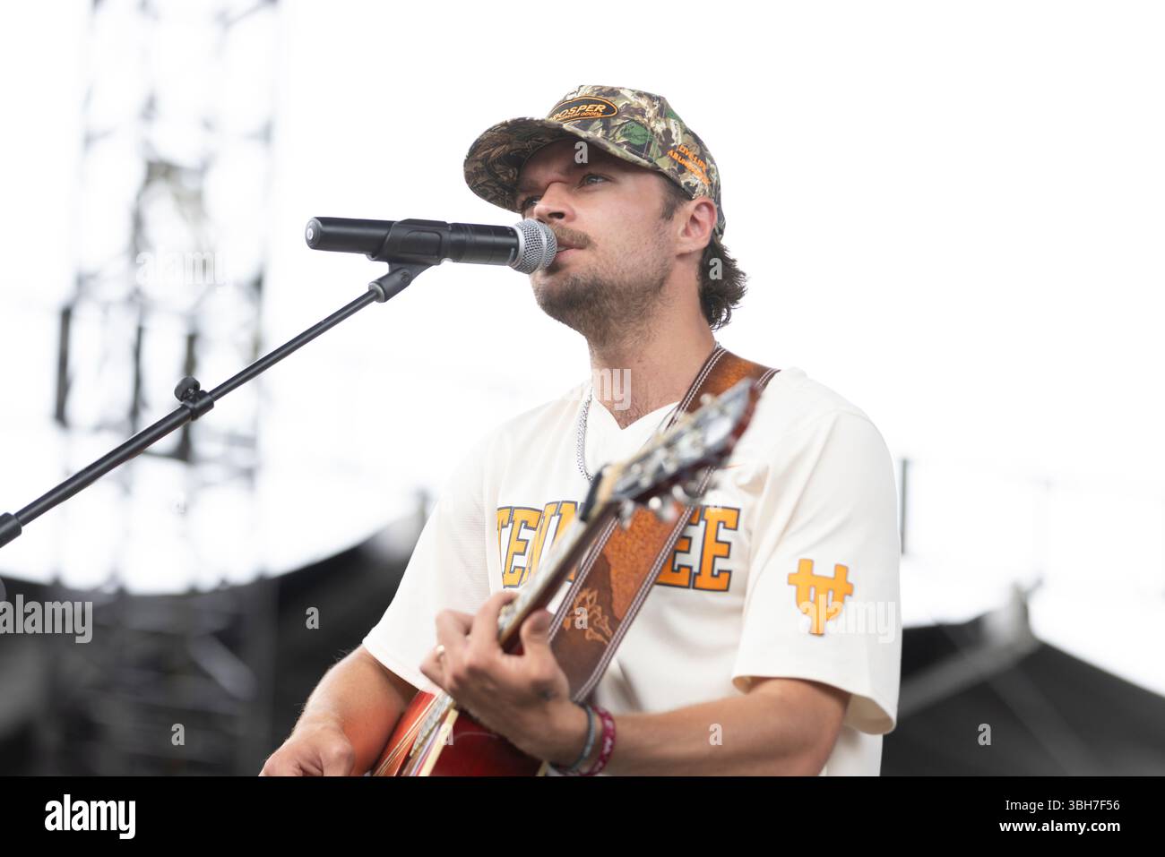 NASHVILLE, TENNESSEE - JUNE 7 , 2025: Country singer Conner Smith ...