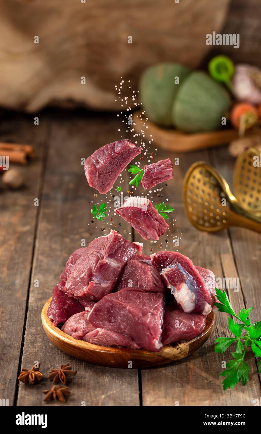 Tender beef slices hi-res stock photography and images - Alamy