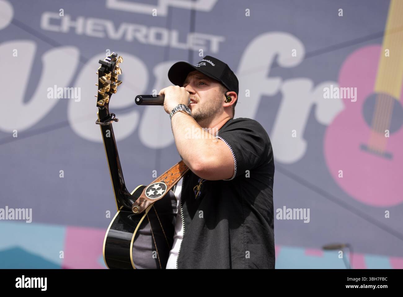 NASHVILLE, TENNESSEE - JUNE 7 , 2025: Country singer Kameron Marlowe ...