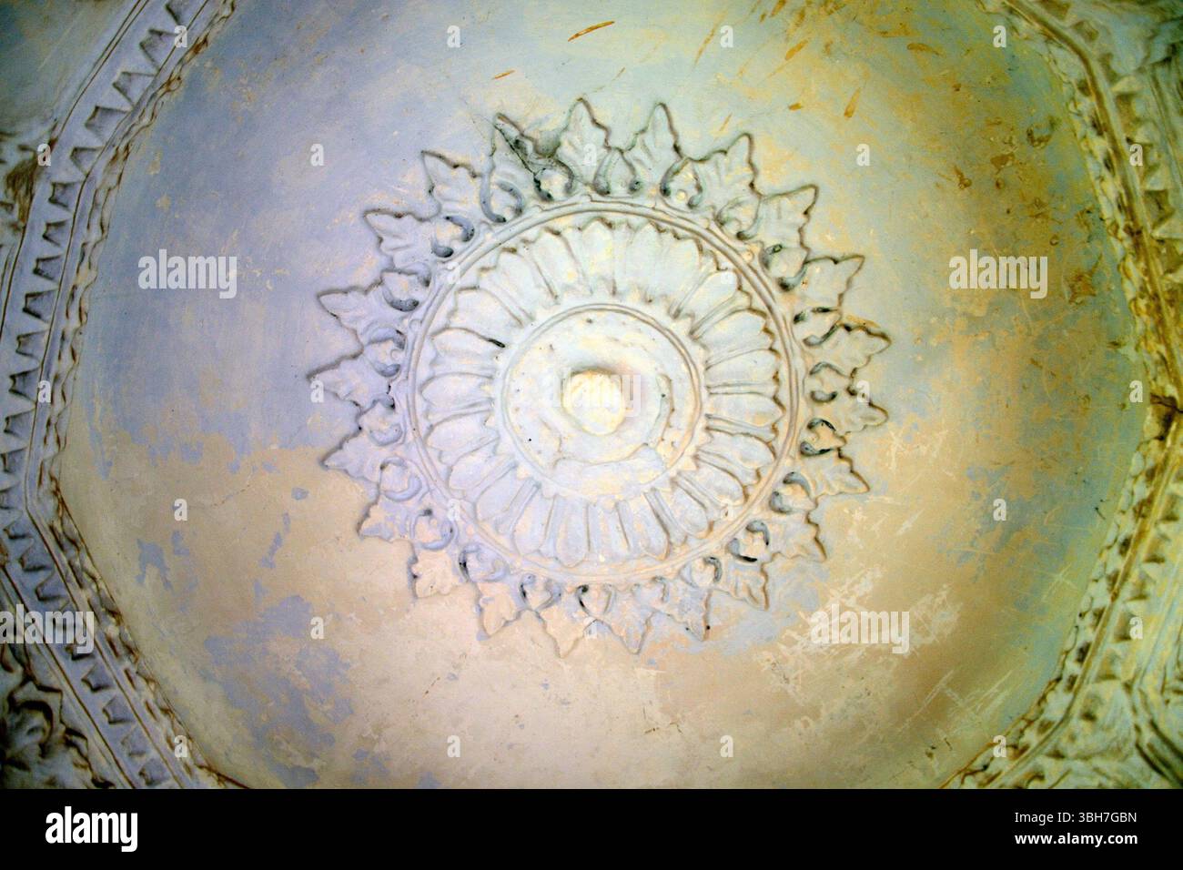 The plasterwork inside Sajja Kothi, Panhala Fort, also known as ...