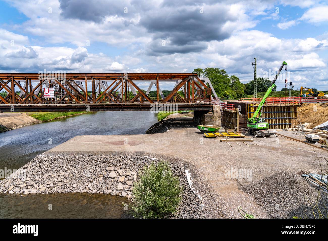 Reconstruction and expansion of the Emmerich-Oberhausen railway line ...