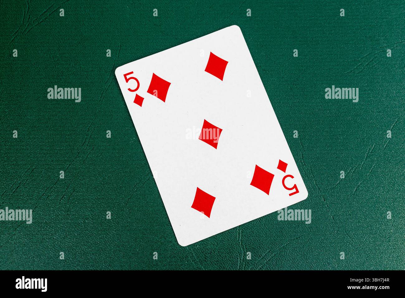 Angled diamonds hi-res stock photography and images - Alamy