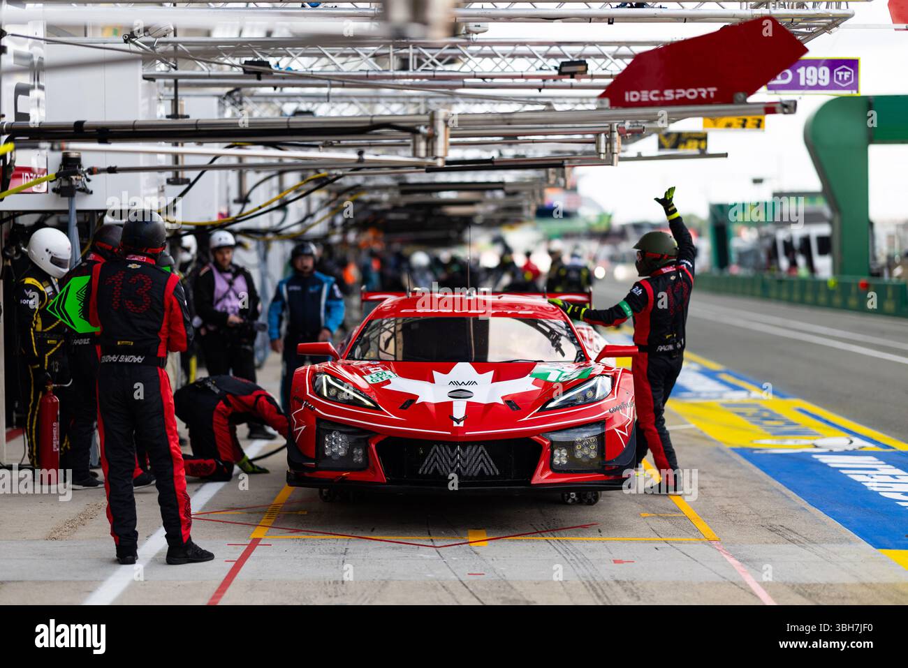 Le Mans, France. 08th June, 2025. 13 FIDANI Orey (can), KERN Lars (ger ...