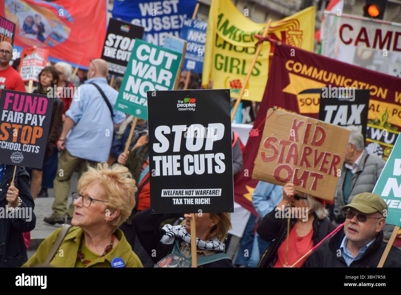 London, UK. 7th June 2025. Protesters pass through Regent Street as ...