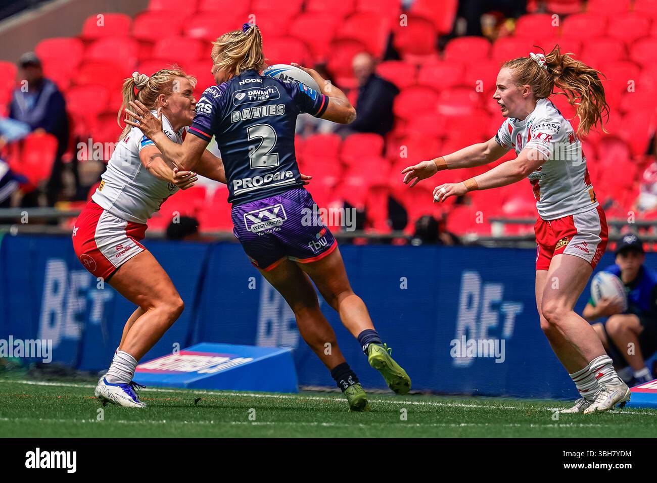 LONDON, ENGLAND - JUNE 7: Anna Davies of Wigan Warriors on the attack ...