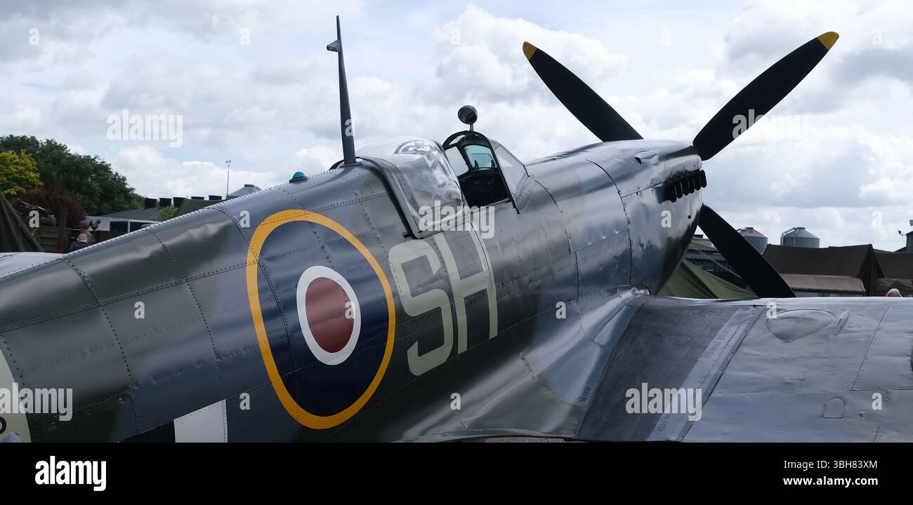 The Supermarine Spitfire is a British single-seat fighter aircraft that ...