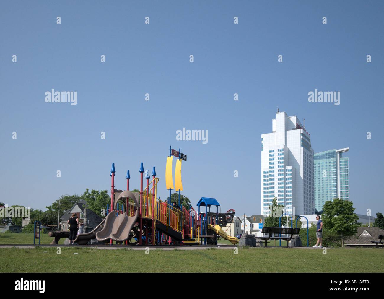 Windsor ontario park hi-res stock photography and images - Alamy