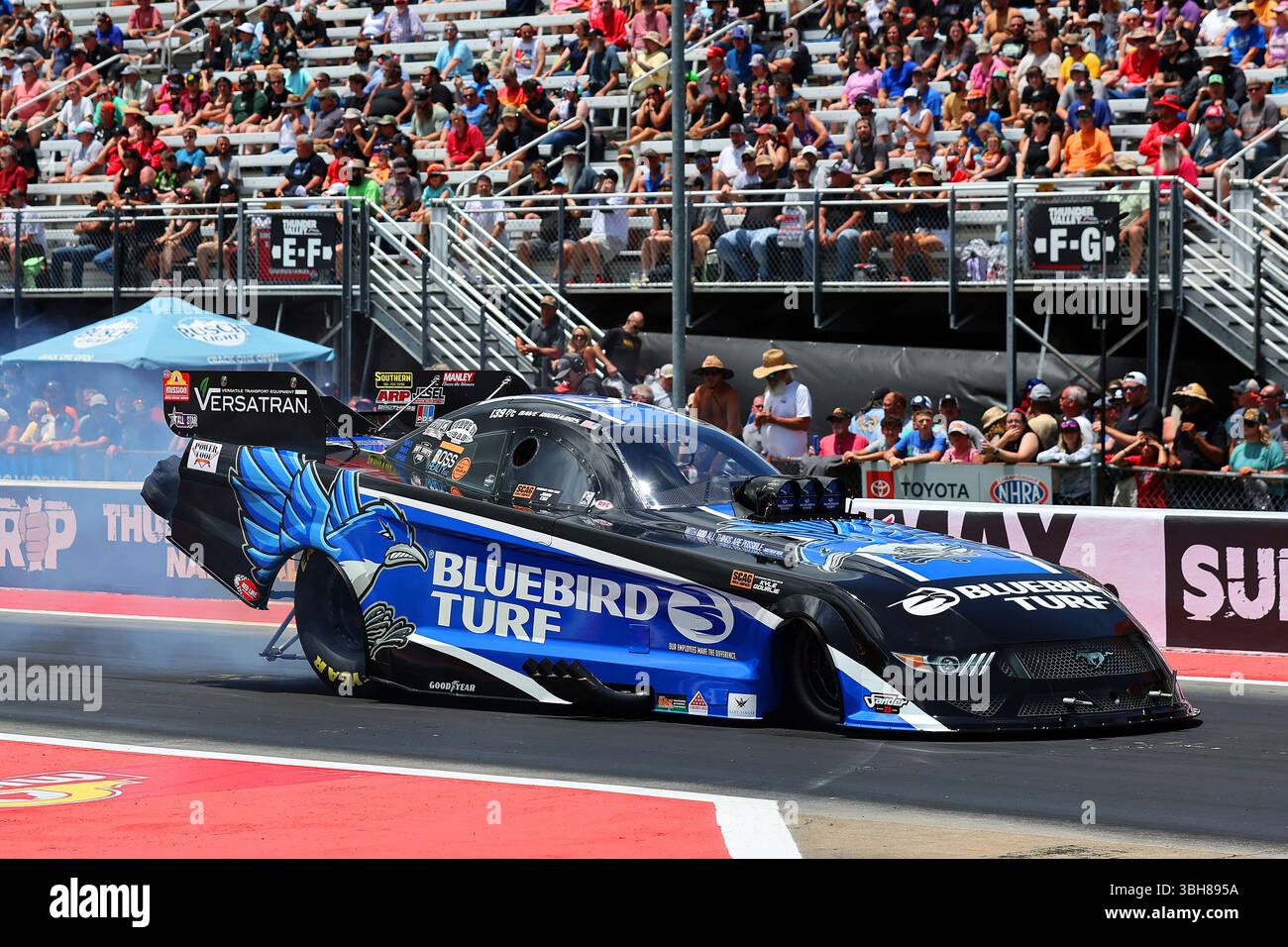 BRISTOL, TN - JUNE 07: Dave Richards, of Wellington, FL, Paul Richards ...