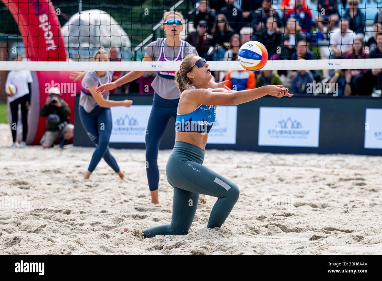 Prague, Czech Republic. 08th June, 2025. The final women double match ...