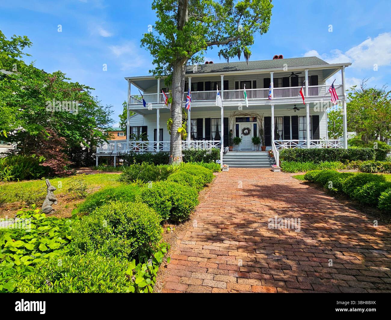 Greek gardens smartphone stock photos and images - Alamy