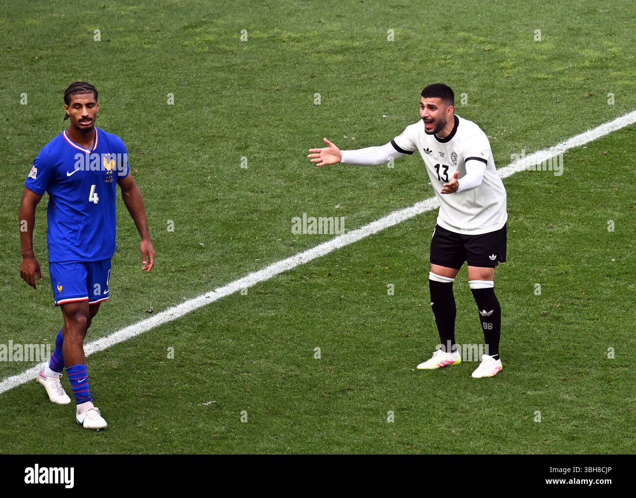 Stuttgart, Germany. 08th June, 2025. Soccer: Nations League A, Germany ...