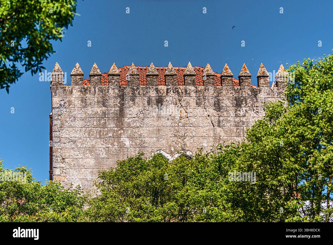 Evora, Portugal May 26, 2022: Évora's historical center is well ...