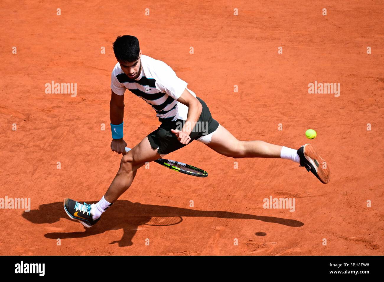 Paris, France. 8th June 2025: Roland Garros, Paris, France: 2025 Frech ...