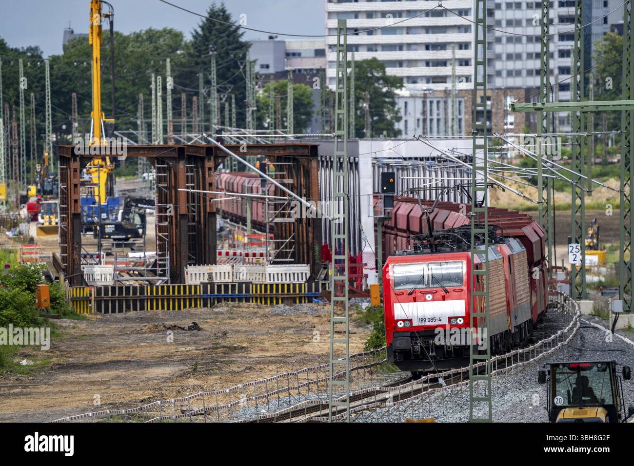 Reconstruction, extension of the Emmerich-Oberhausen railway line ...