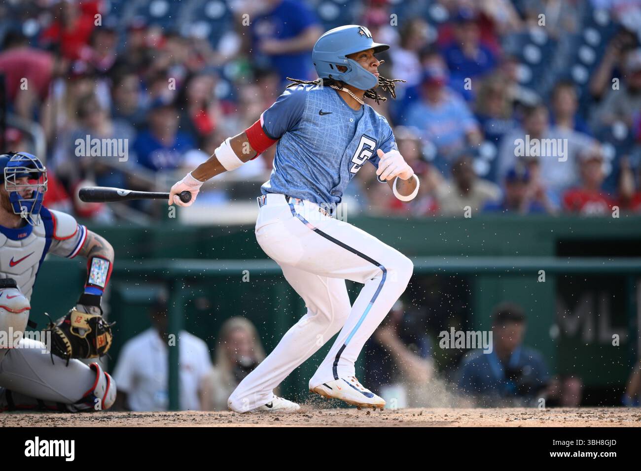 Washington Nationals' CJ Abrams in action during a baseball game ...