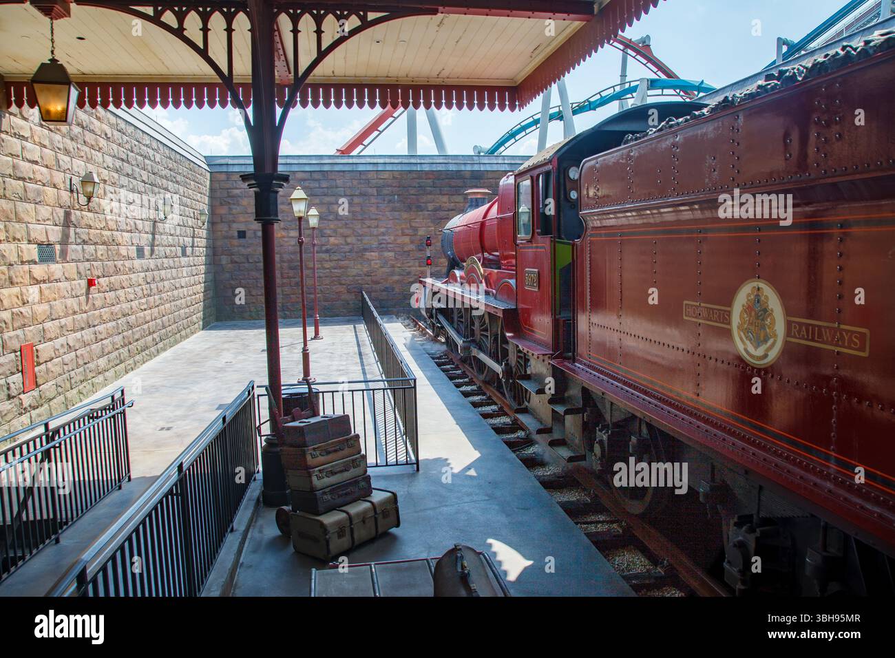The Hogwarts Express train inside Kings Cross train station in the ...
