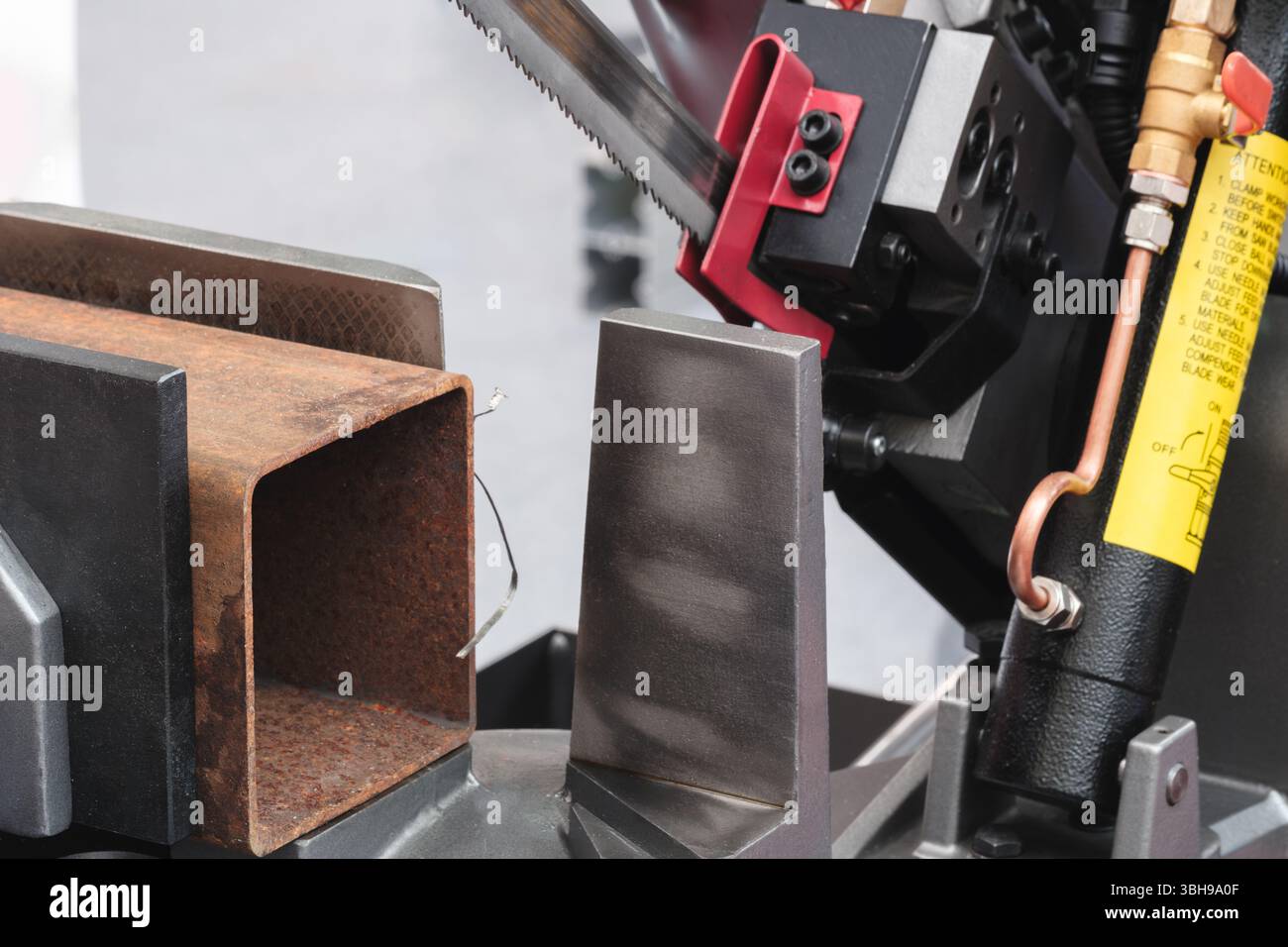Metal cutting cutting square pipe hi-res stock photography and images ...