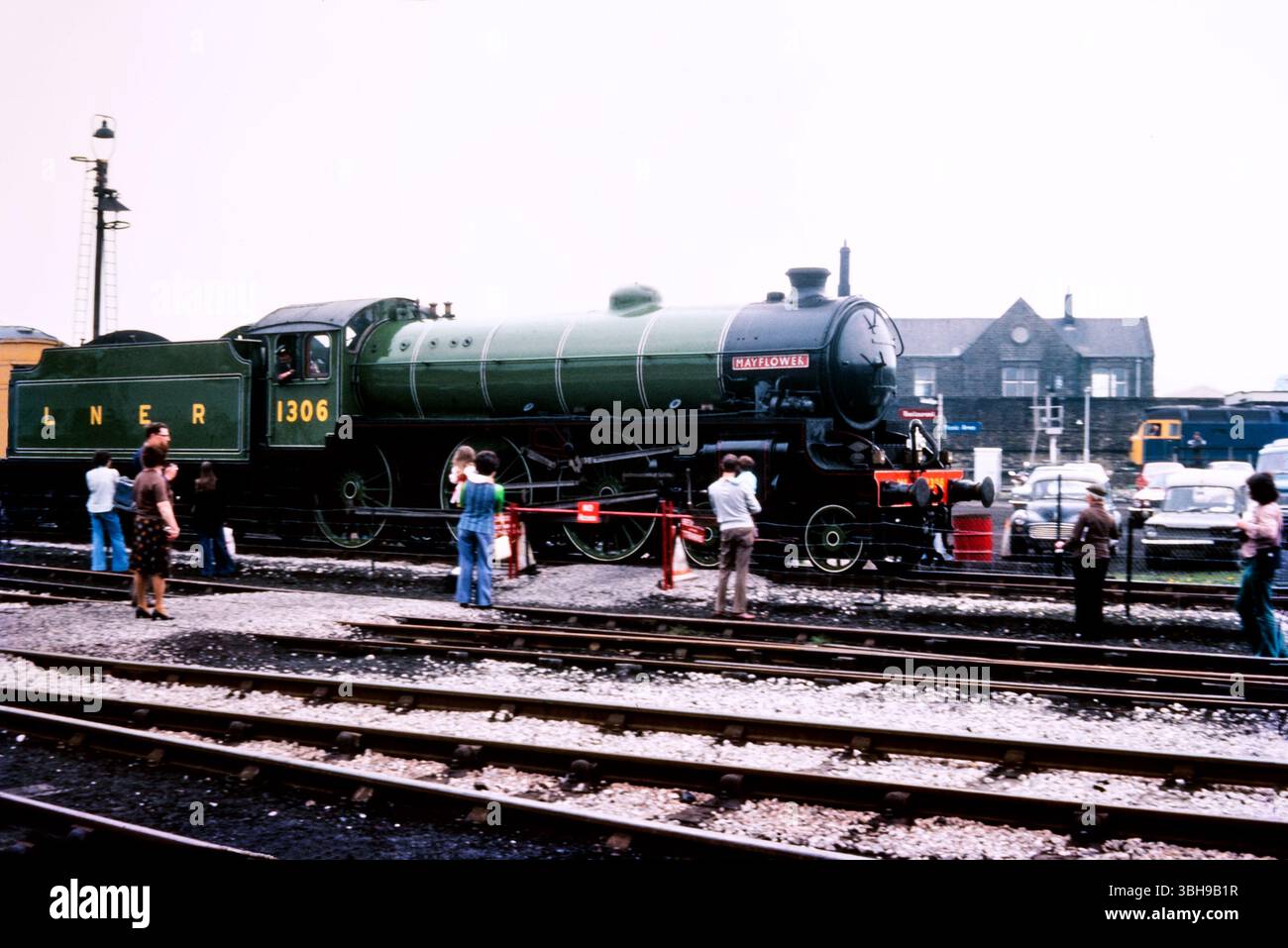 Steam locomotive LNER Thompson Class B1 1306 Mayflower at Steamtown ...