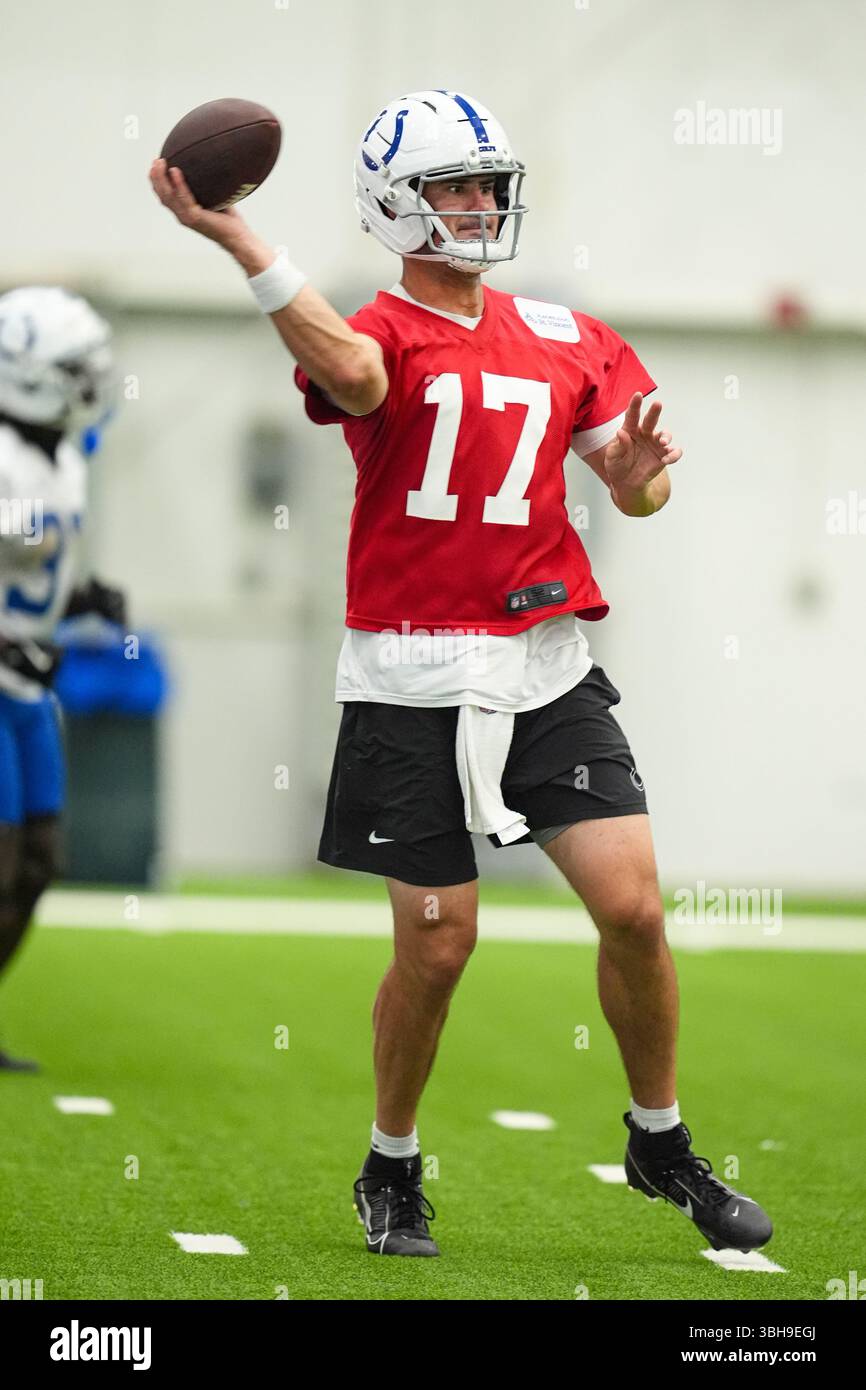 Indianapolis Colts quarterback Daniel Jones (17) throws during practice ...