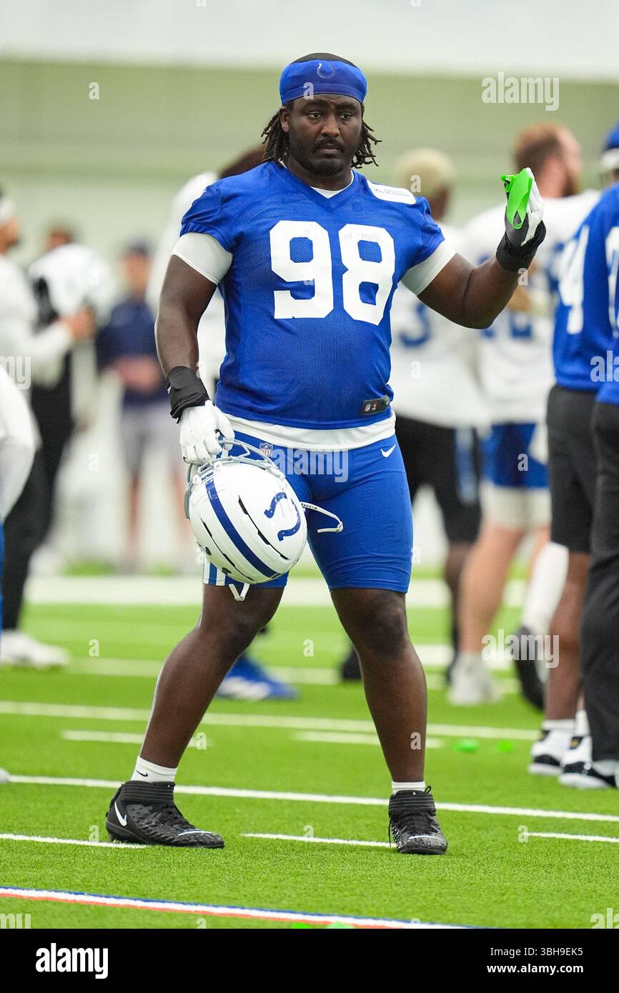 Indianapolis Colts defensive tackle Eric Johnson II (98) moves between ...
