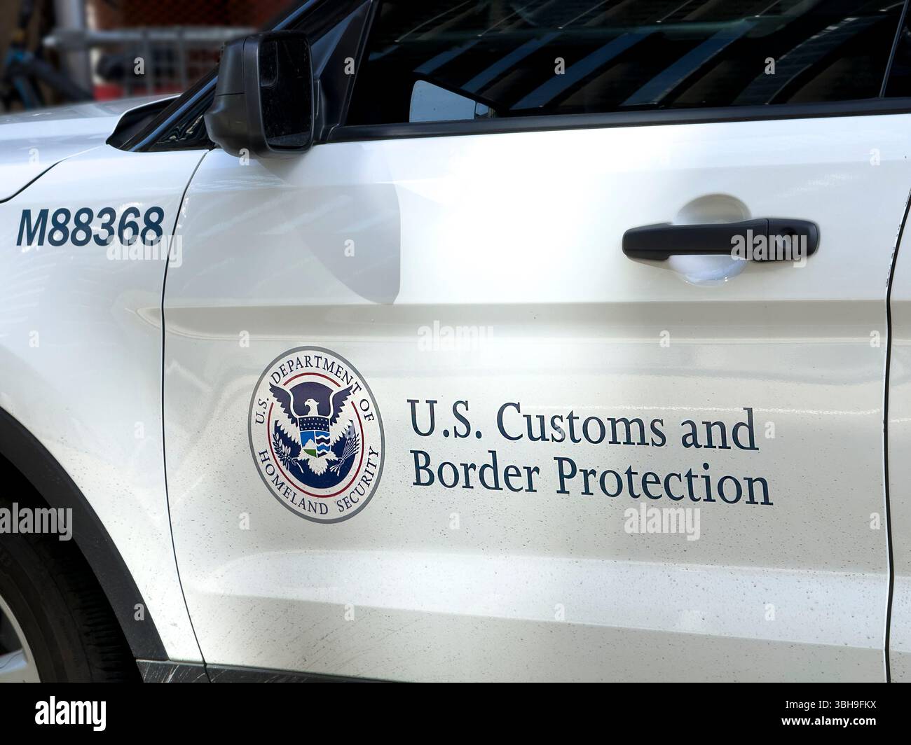 U.S. Customs and Border Protection vehicle parked on street, New York ...
