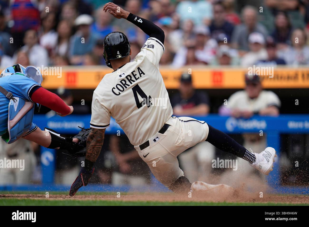 Minnesota Twins' Carlos Correa (4) is tagged out by Toronto Blue Jays ...