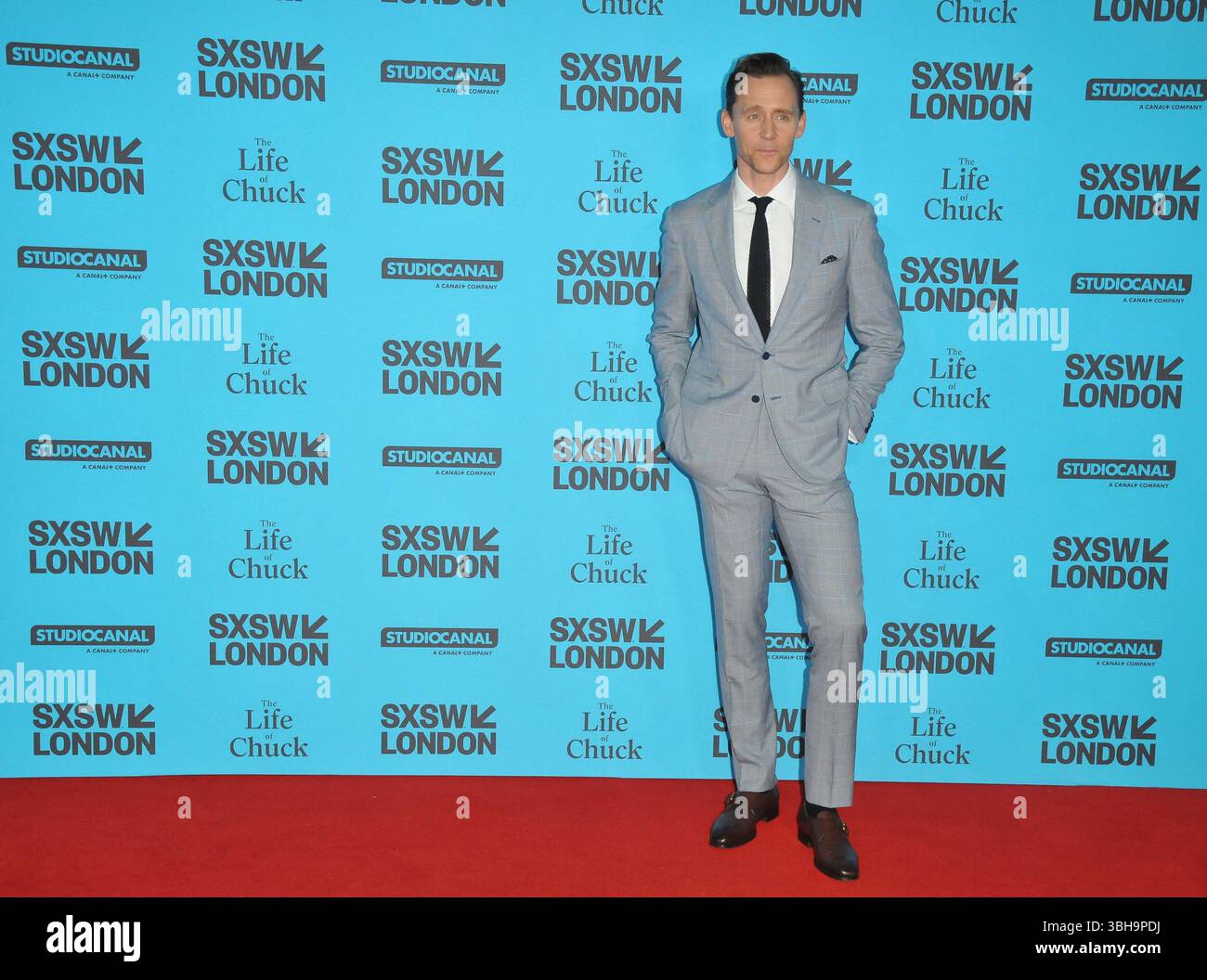 The life of chuck, with tom hiddleston hi-res stock photography and ...