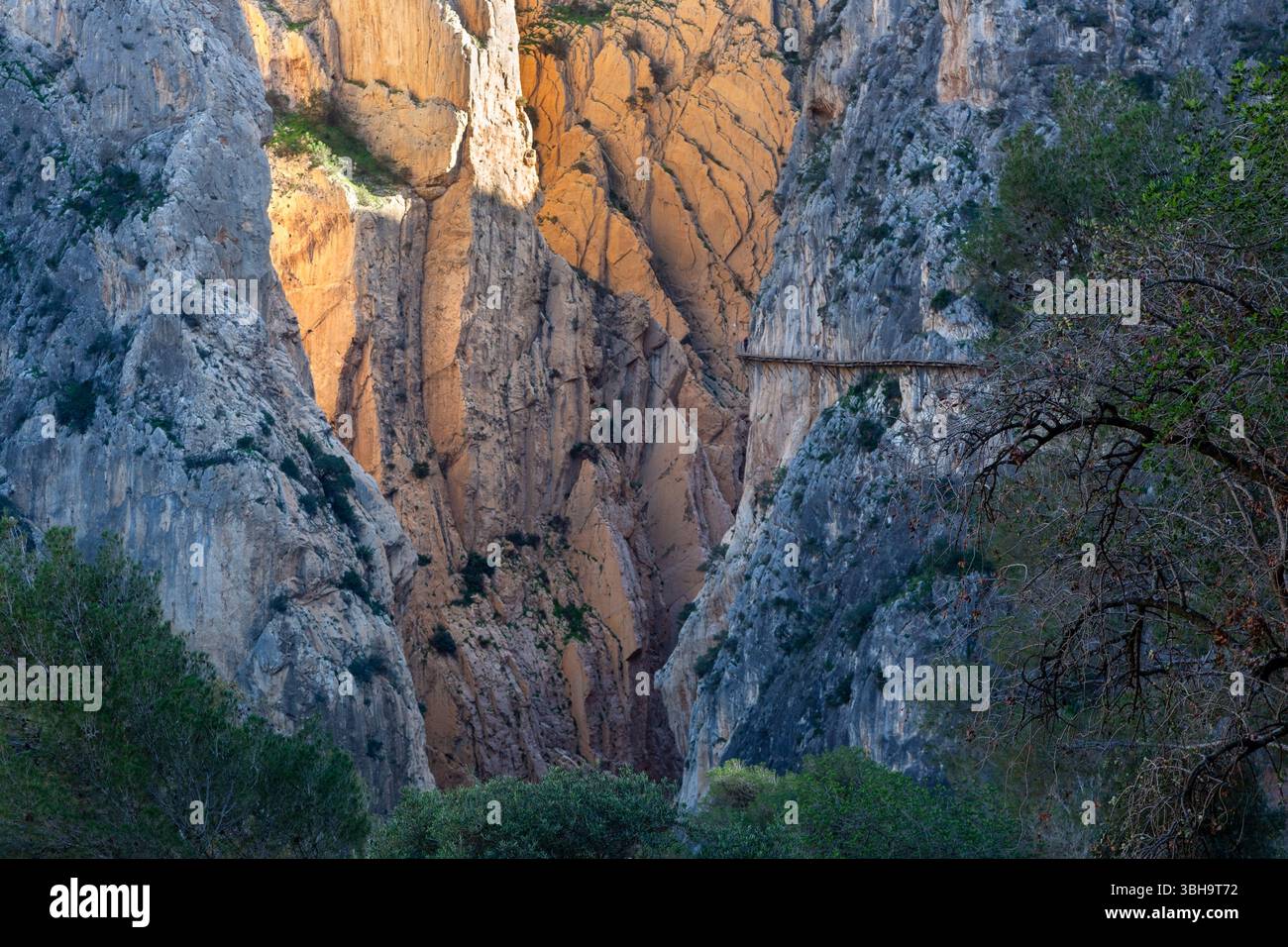 Dangerous Wood Walkway Famous Caminito Del Rey King's Little Path Trail ...
