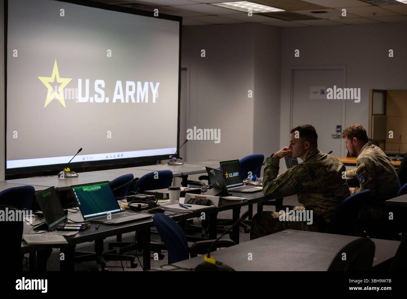 Army soldiers work in the Task Force 18 Command Post in the GSA ...