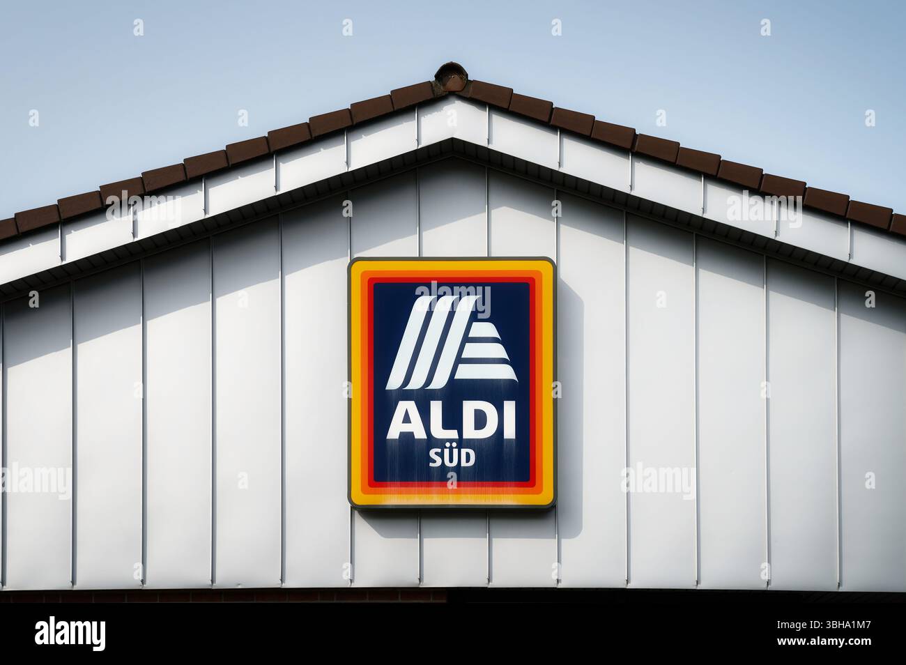 Cologne, Germany June 8 2025: Aldi Süd billboard on the gable of a ...