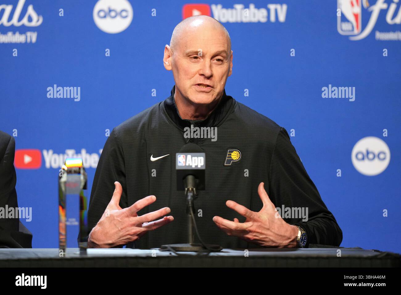 Indiana Pacers head coach Rick Carlisle speaks during a press ...