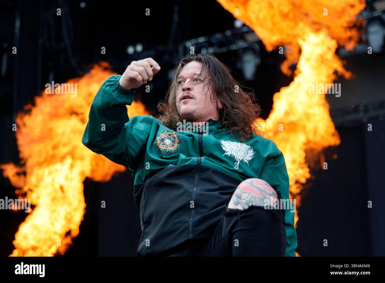 Sänger Jamie Hails von der Band Polaris am dritten Tag bei Rock am Ring ...
