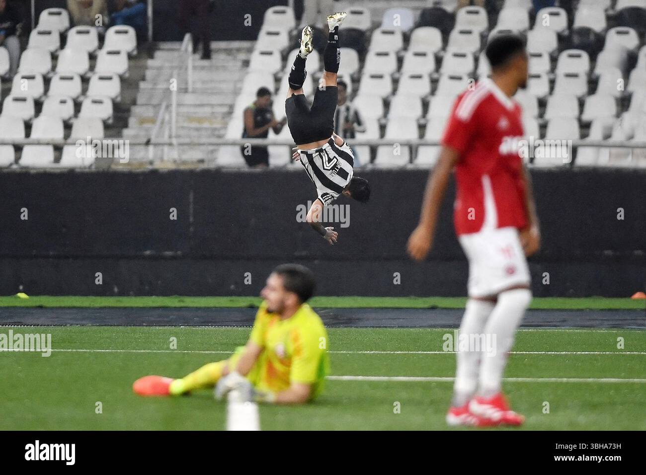 Rio de Janeiro, Brazil, May 11, 2025. Football match between Botafogo ...