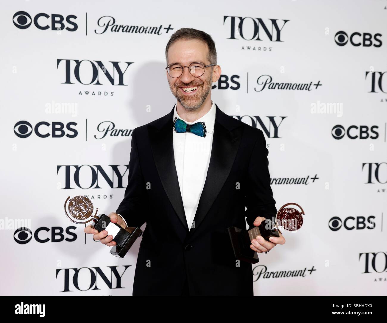 John aronson hi-res stock photography and images - Alamy