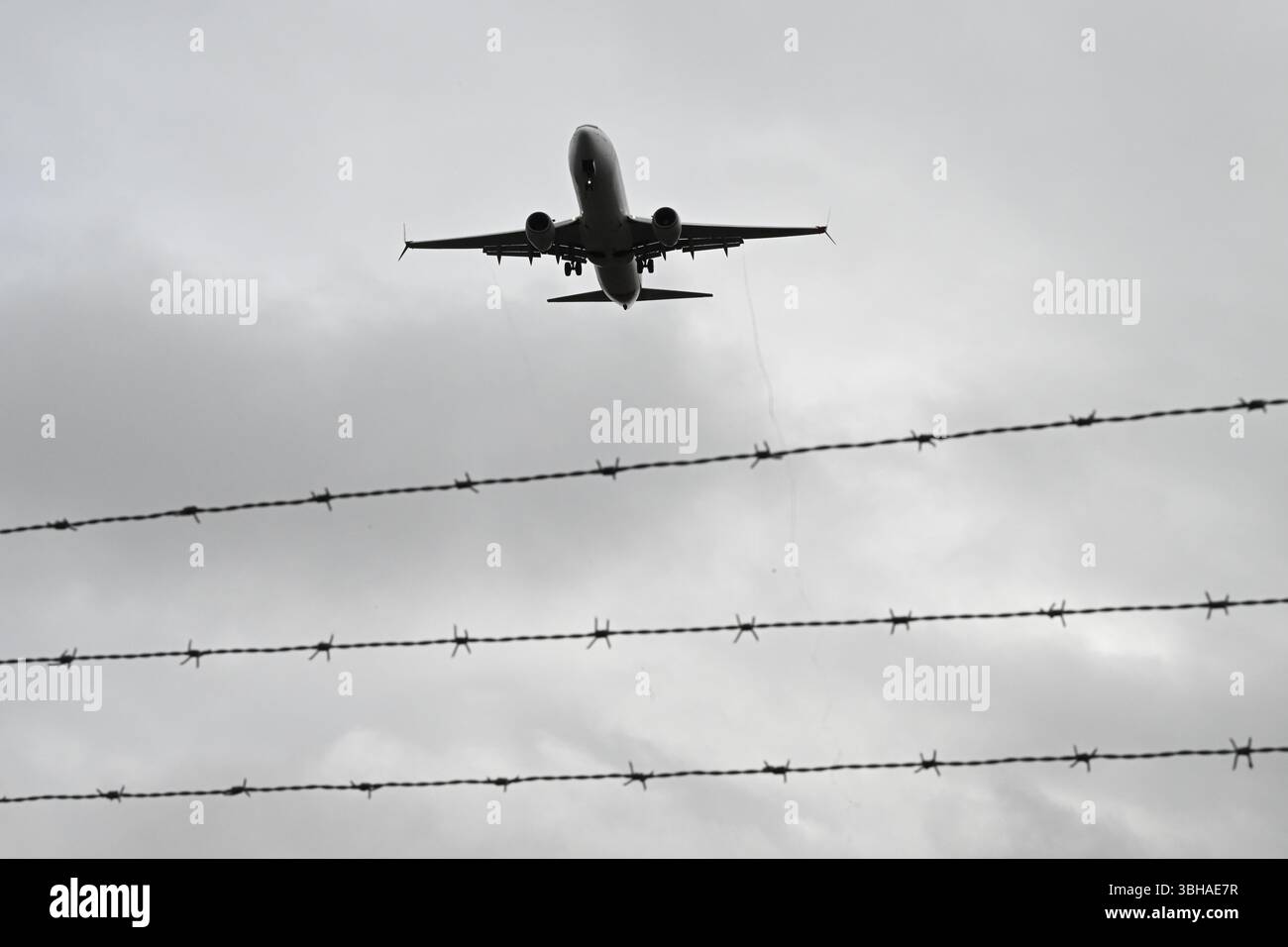 A plane approaches to land at Melbourne Airport in Melbourne, Monday ...