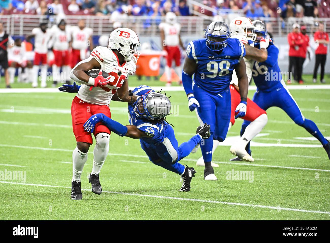 ST. LOUIS, MO - JUNE 08: St. Louis Battlehawks Free Safety Qwynnterrio ...