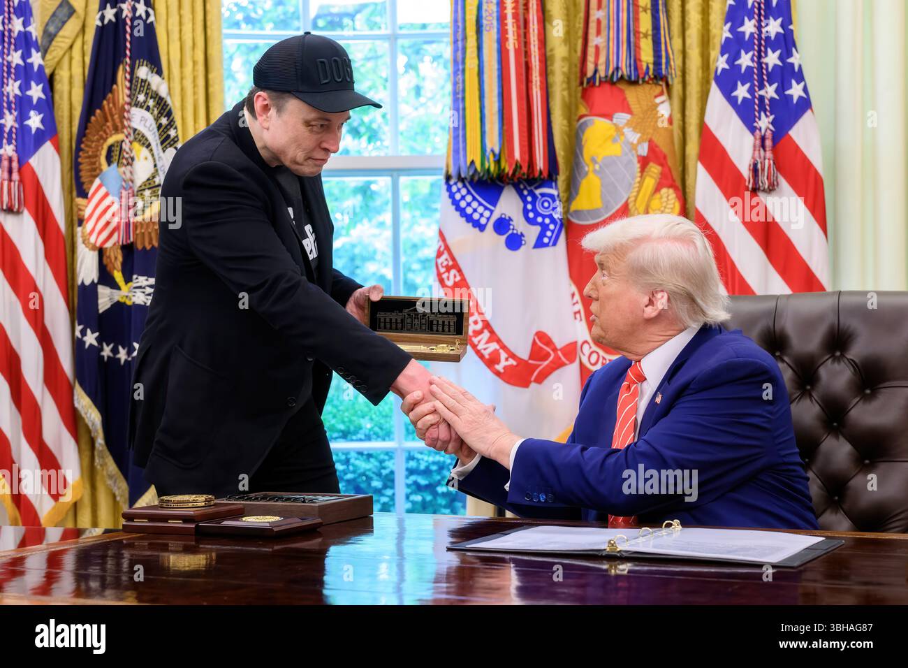 President Donald Trump honoring departing DOGE adviser Elon Musk with a ...