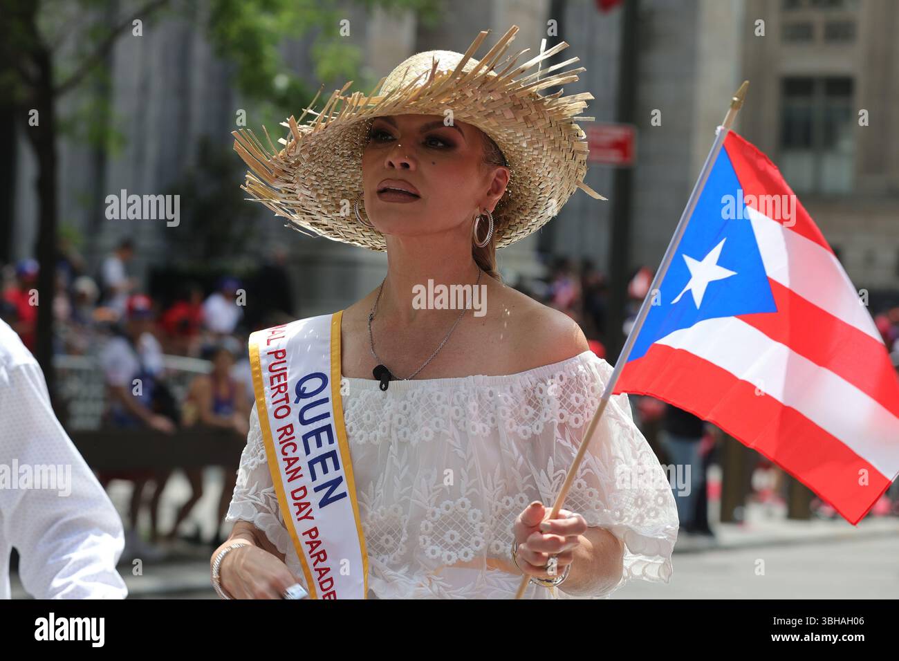 NEW YORK, NEW YORK - JUNE 08: Olga Tanon, Celebrities, Politicians and ...