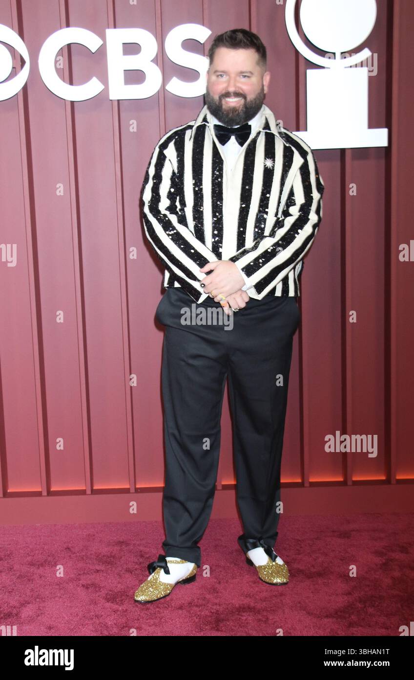 New York, NY, USA. 8th June, 2025. Kip Williams at The 78th Annual Tony ...