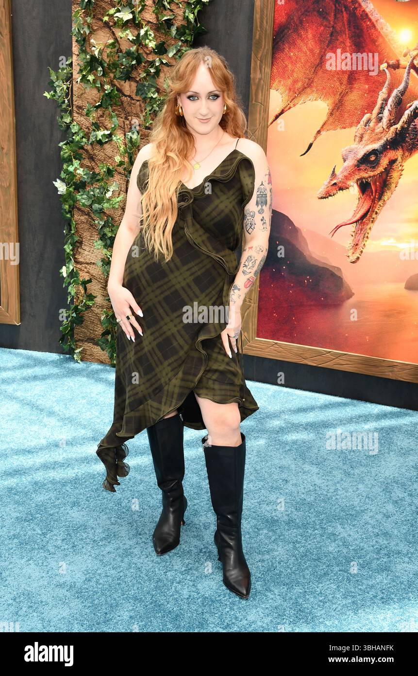 LOS ANGELES, CALIFORNIA - JUNE 07: Brittany Broski attends Universal ...