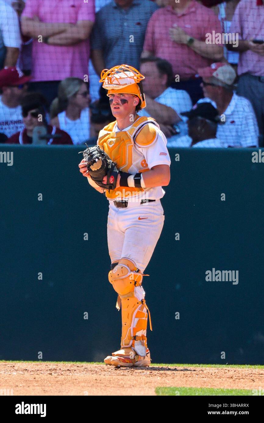 June 8, 2025: Tennessee catcher Cannon Peebles (5) lifts his mask ...