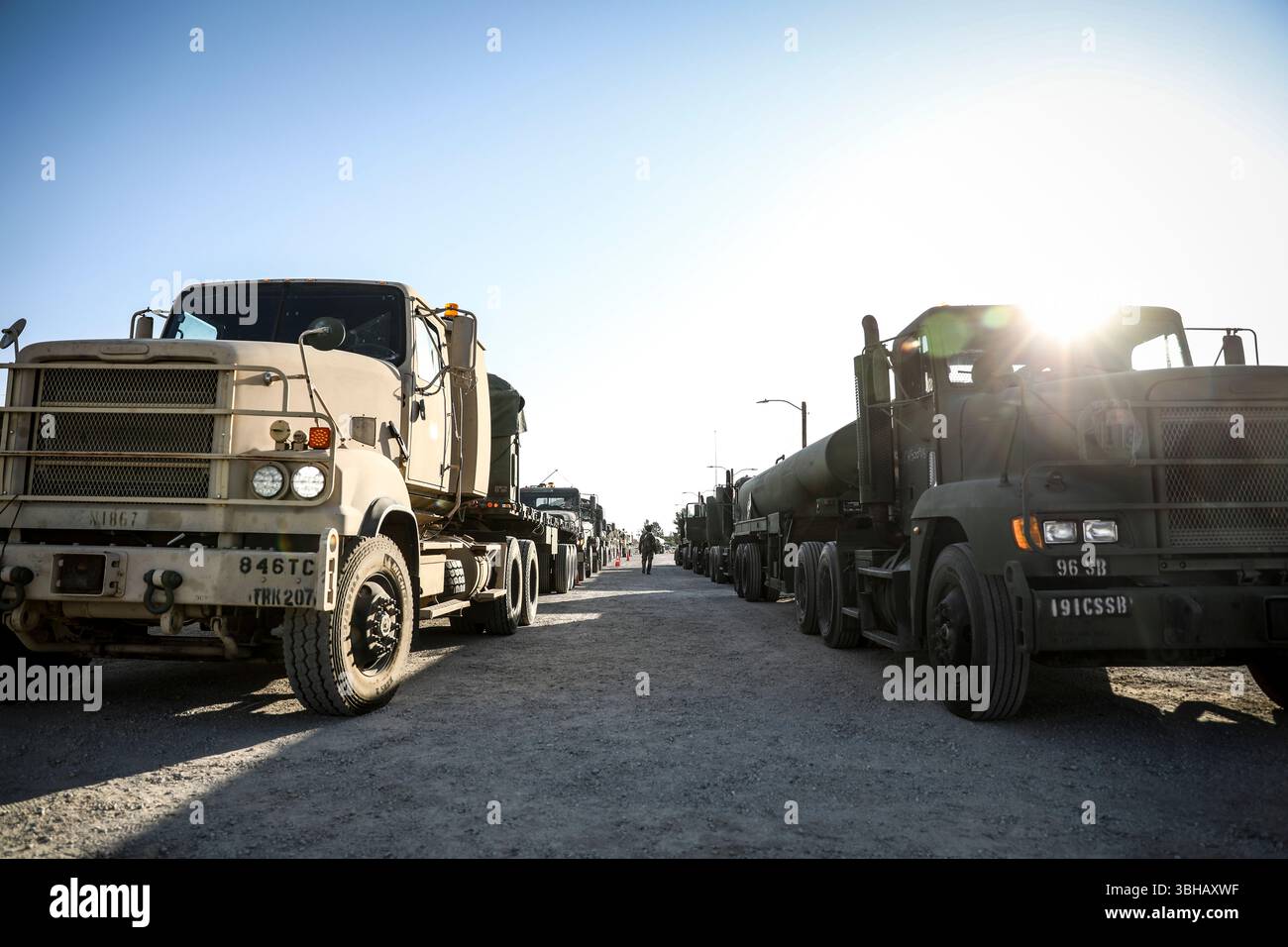 U.S. Army Reserve Soldiers from the 419th Transportation Company(TC ...
