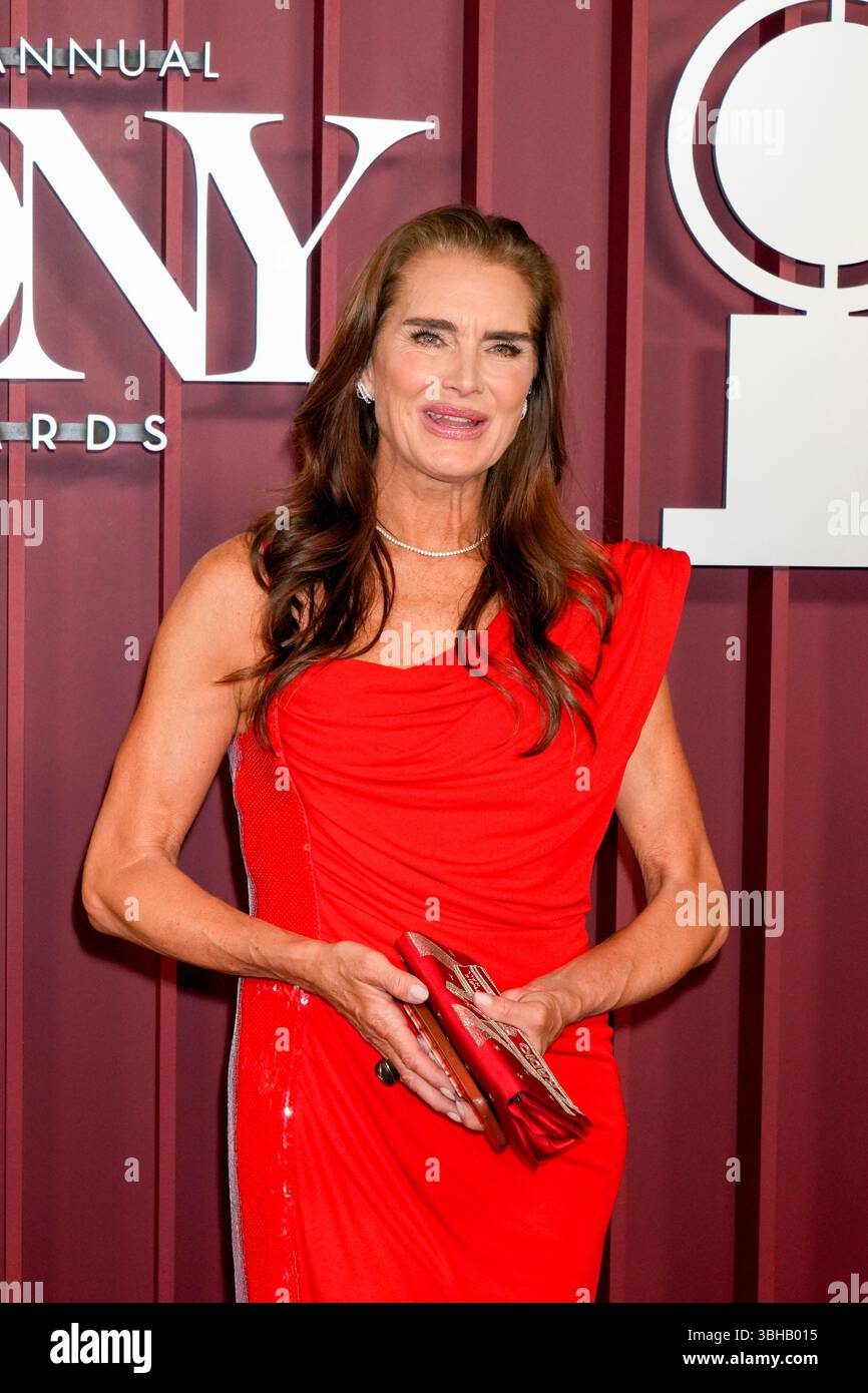 New York City, Sunday, June 8, 2025. Brook Shields during the 2025 Tony ...