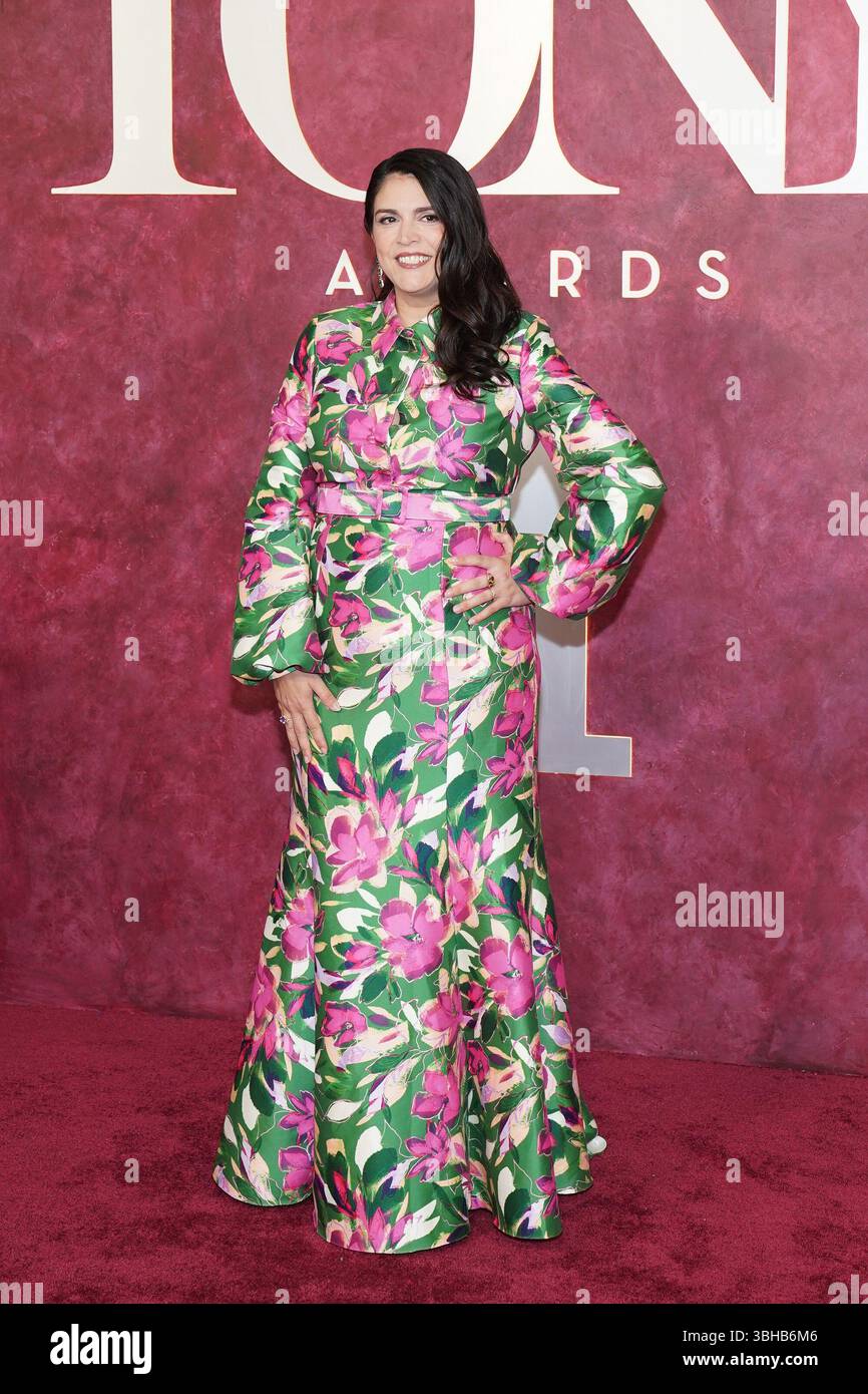 Cecily Strong at arrivals for The American Theatre Wing s 78th Annual ...