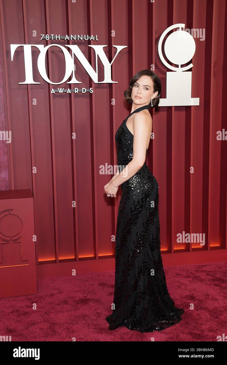 Zoey Deutch at arrivals for The American Theatre Wing s 78th Annual ...
