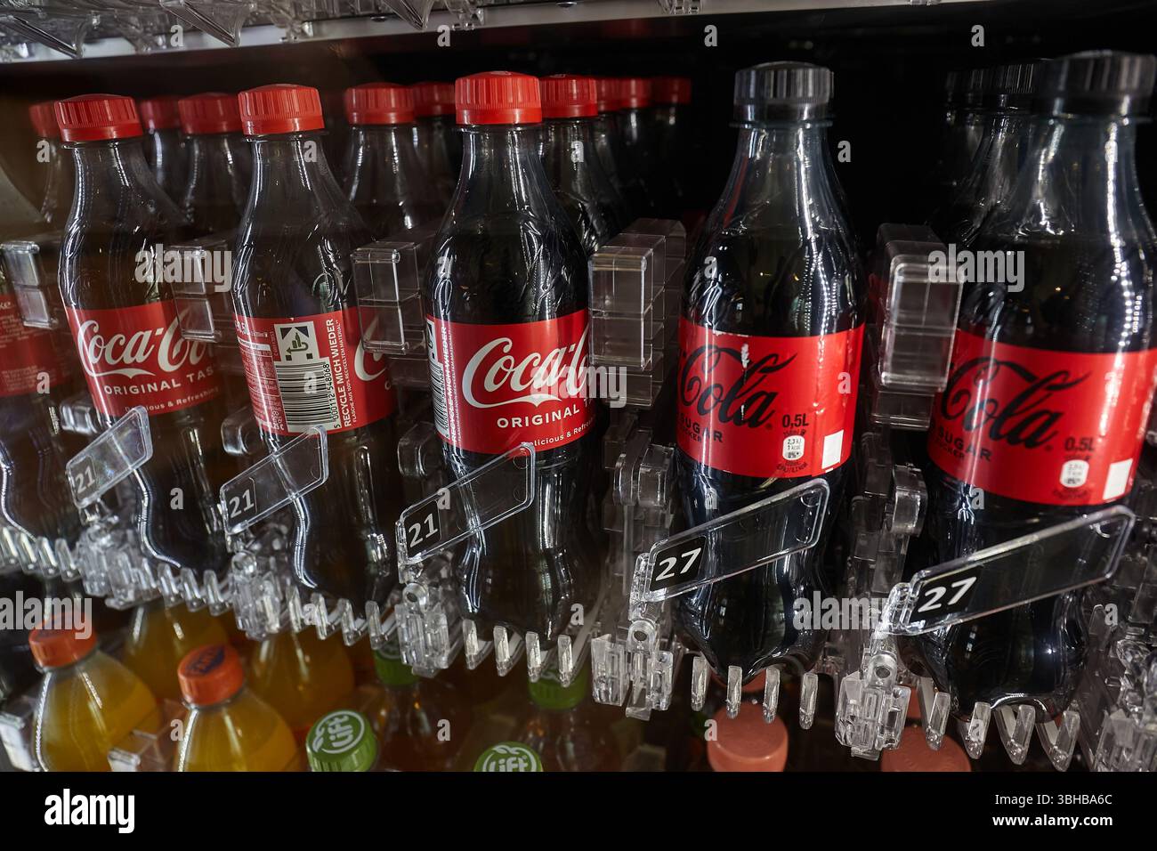 Drinks in a vending machine, Coca Cola Stock Photo - Alamy