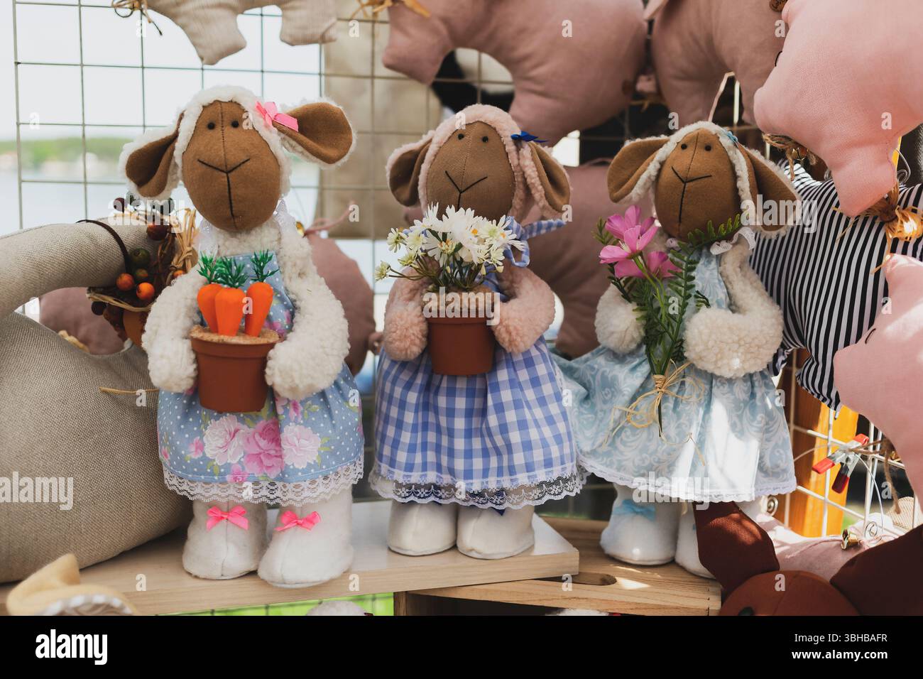Dolls displayed hi-res stock photography and images - Alamy