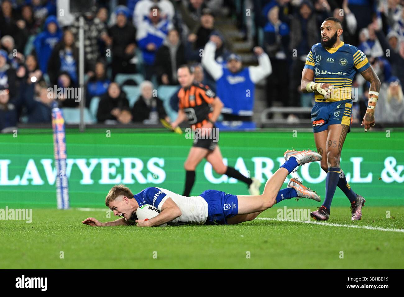 Sydney, Australia. 09th June, 2025. Lachlan Galvin of the Bulldogs scores a try during the NRL ...